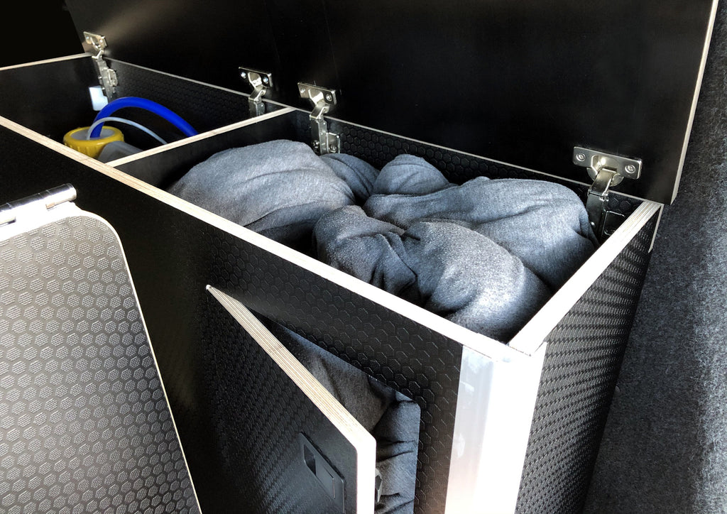 Piggl REAR POD - A Slimline Storage Pod For Volkswagen Transporter ...